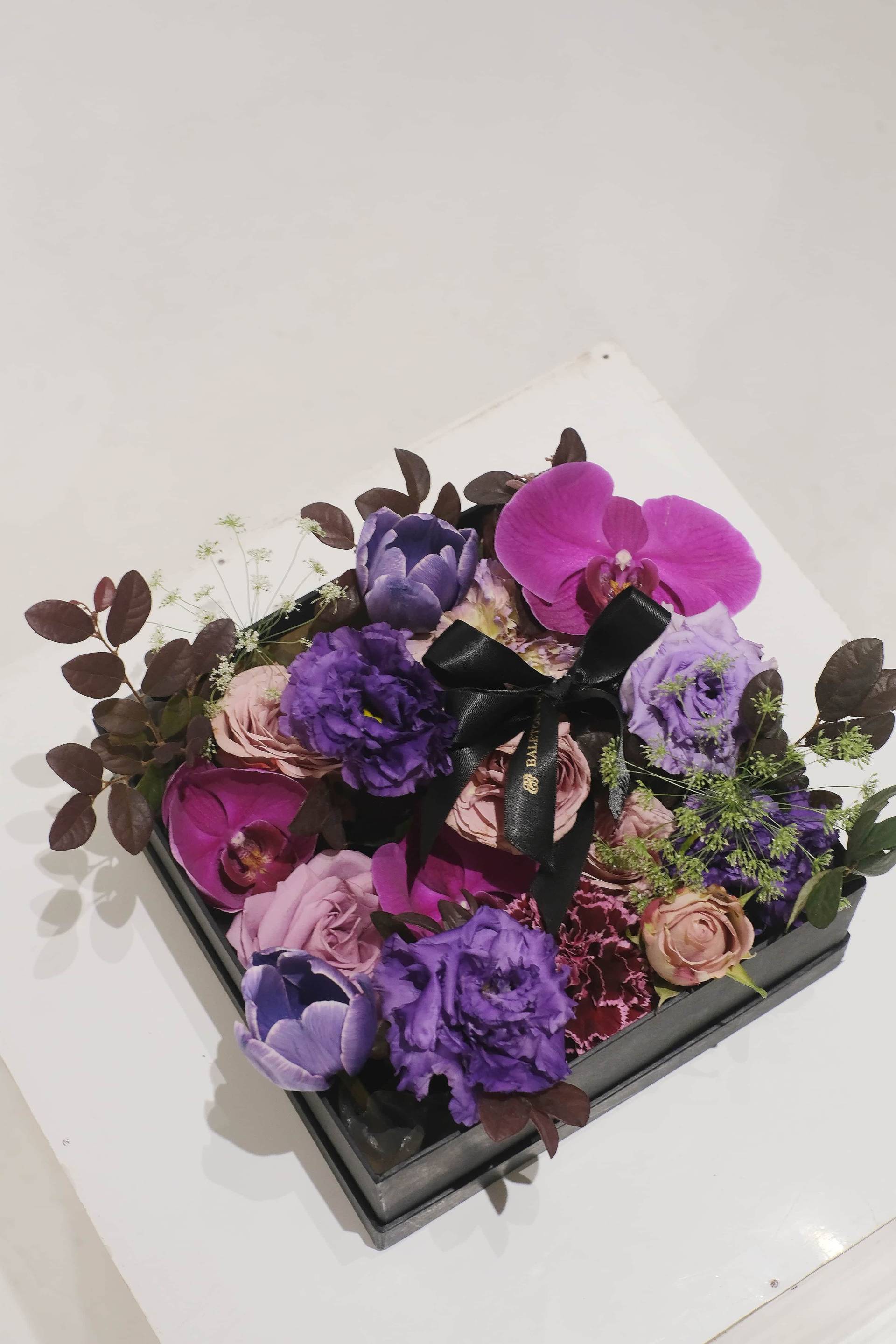 Viola Square Box - Baleton Flowerchef