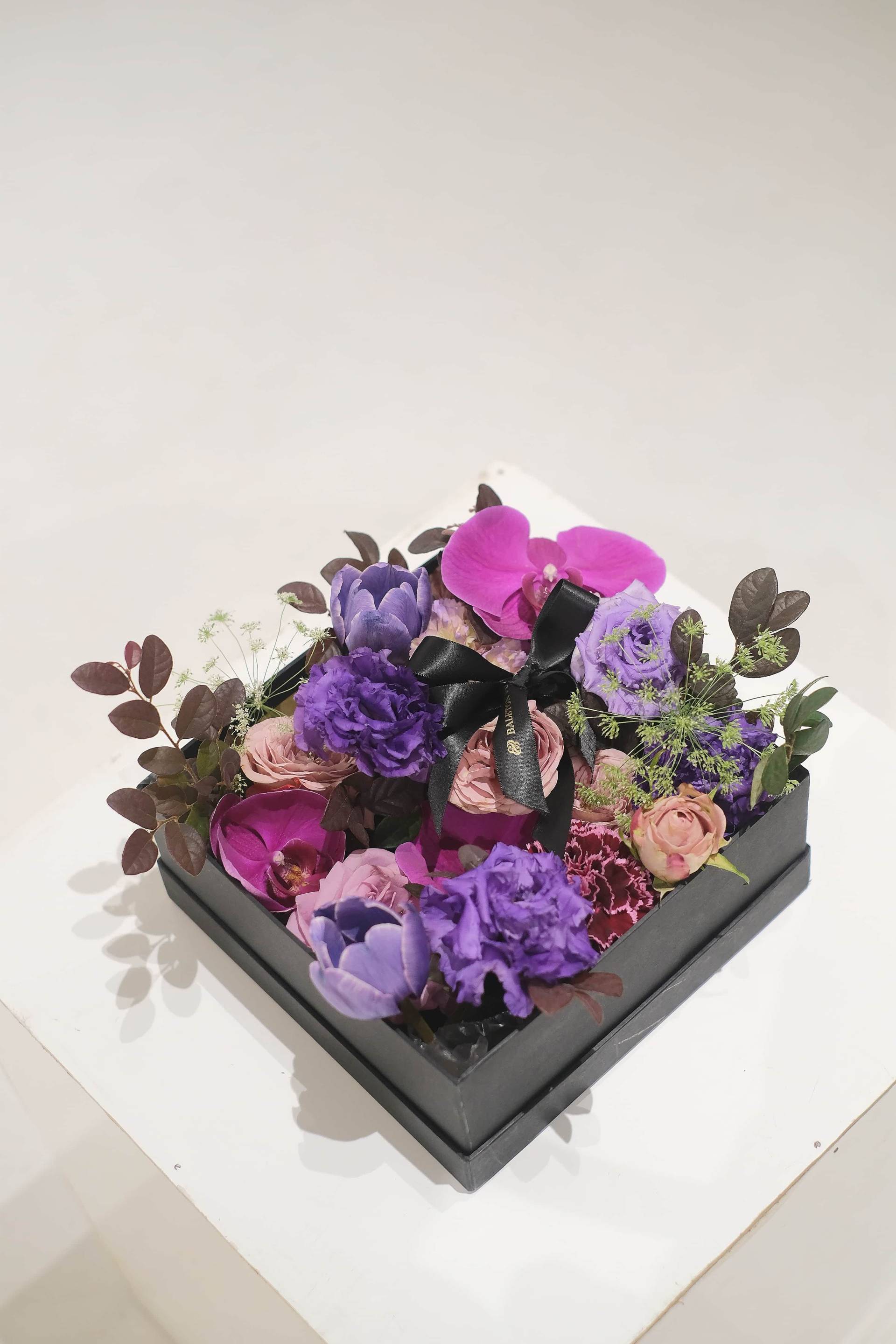 Viola Square Box - Baleton Flowerchef