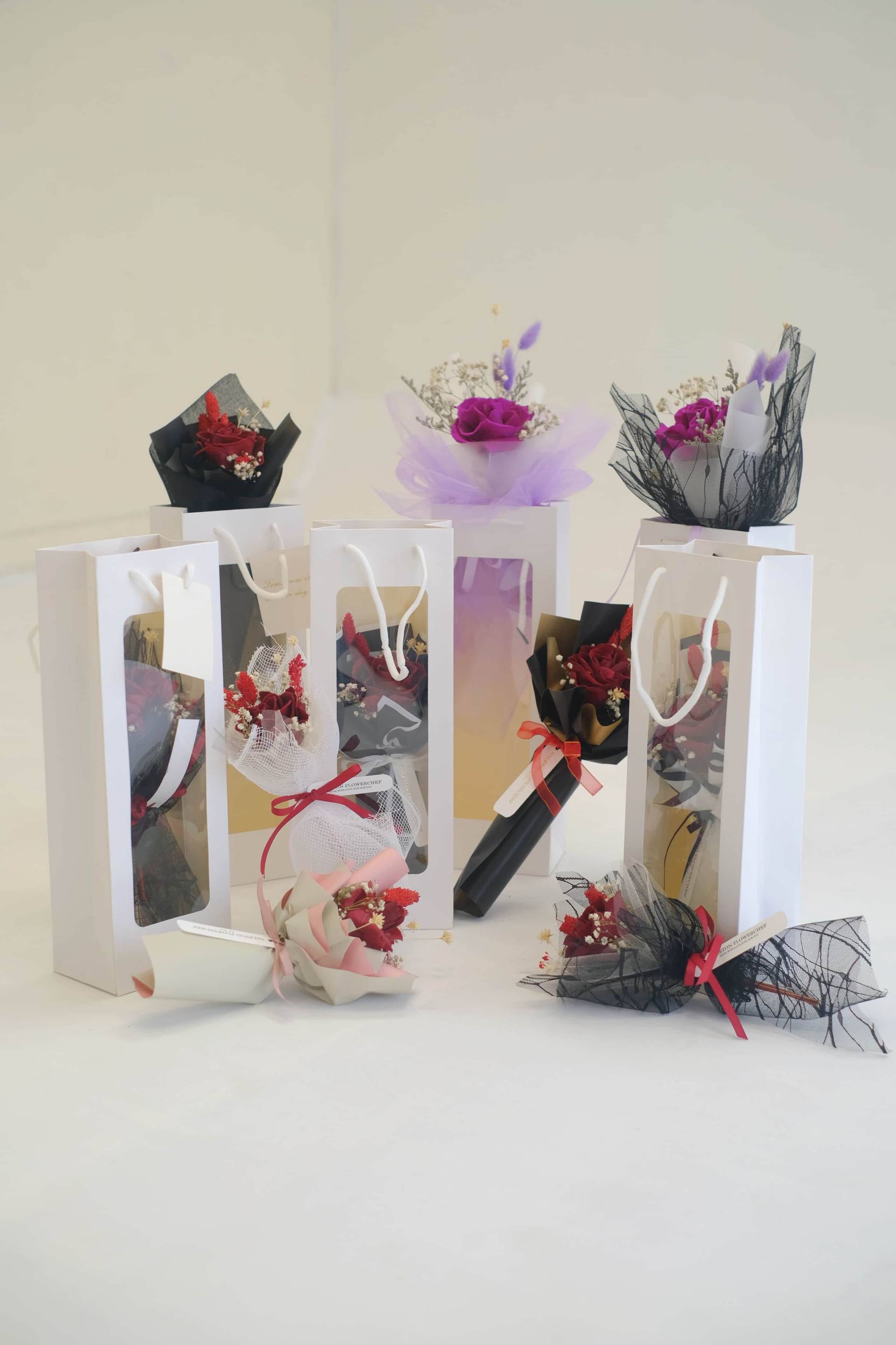 Taffy Single Rose - Baleton Flowerchef