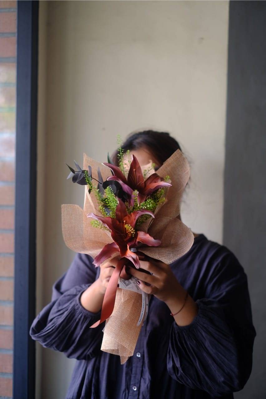 Mini Amorette Lily - Baleton Flowerchef